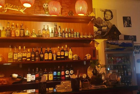 Legends Bar - Nightlife Asia Wiki - Guide for Asian KTVs, Clubs, Bars ...