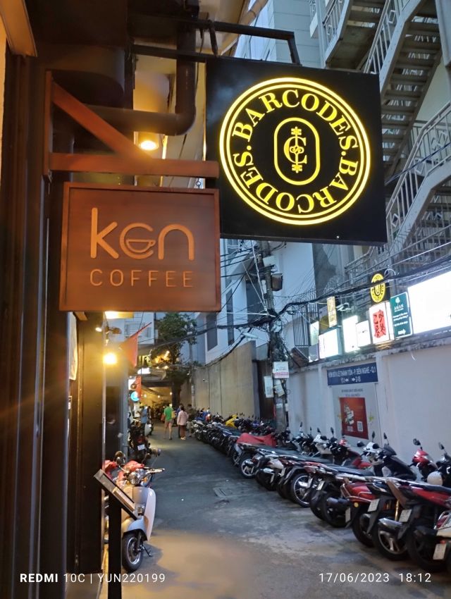 BarCodes Whiskey & Cigar Lounge - Nightlife Asia Wiki - Guide for Asian ...